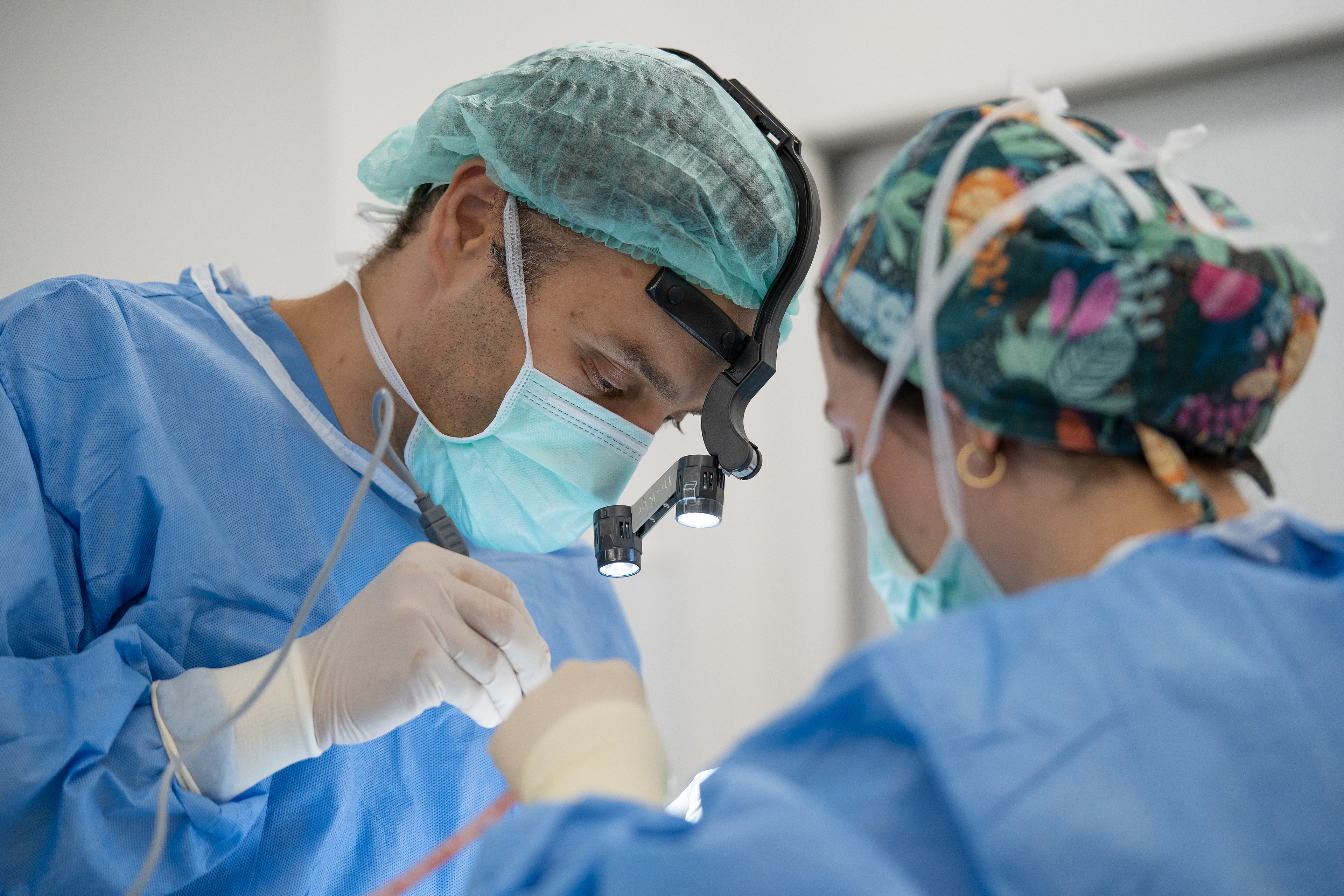 Hair Transplant in Turkey - Plastic Surgery Supervised Hair Transplant ...